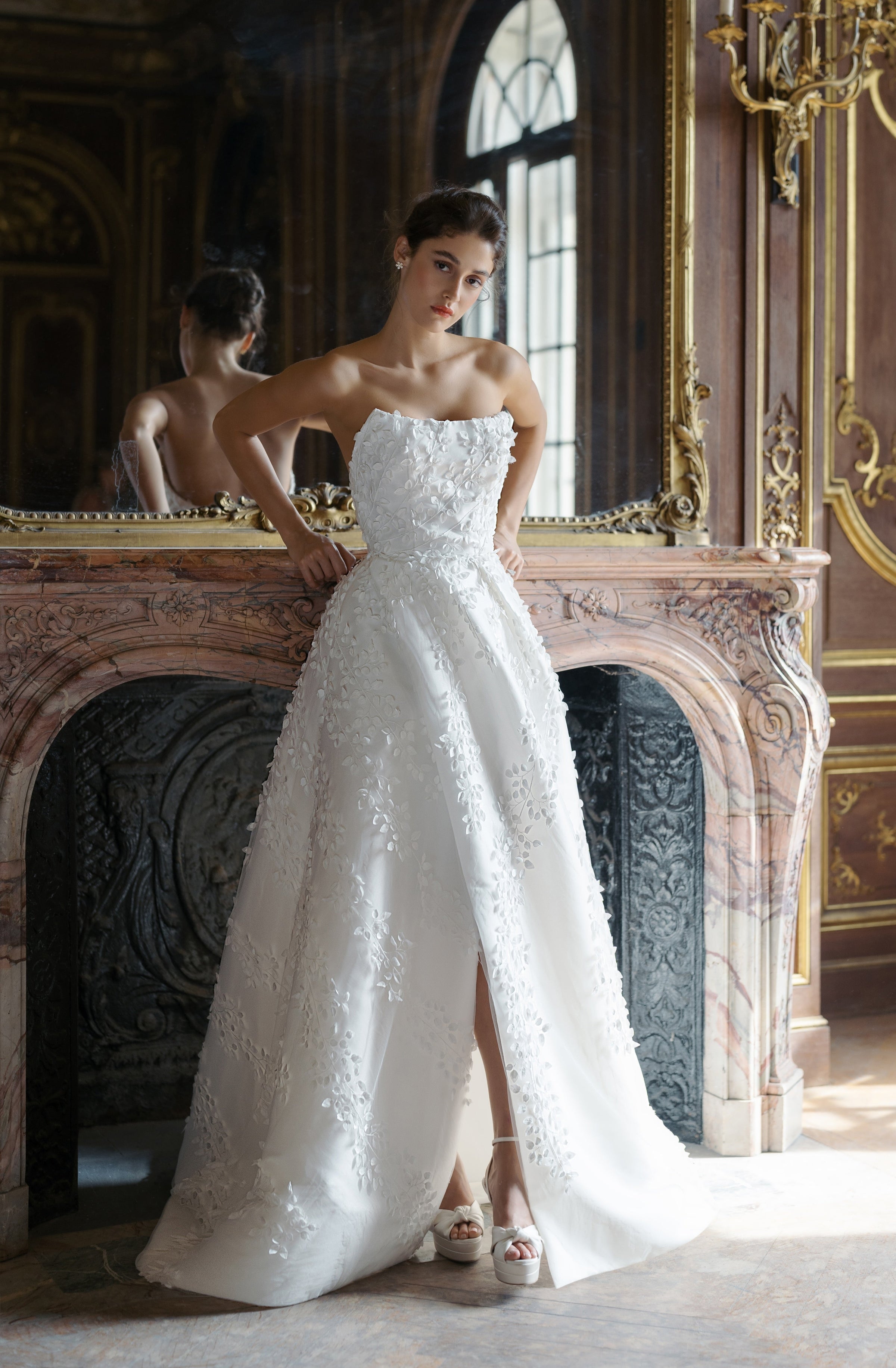 The Duke | Blue Willow Peaked Strapless Bodice Gown | Anne Barge
