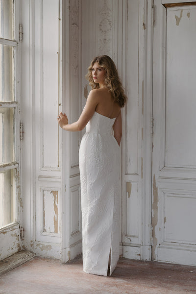 Heather | Contour Neckline Column Wedding Gown | Anne Barge – Anne Barge