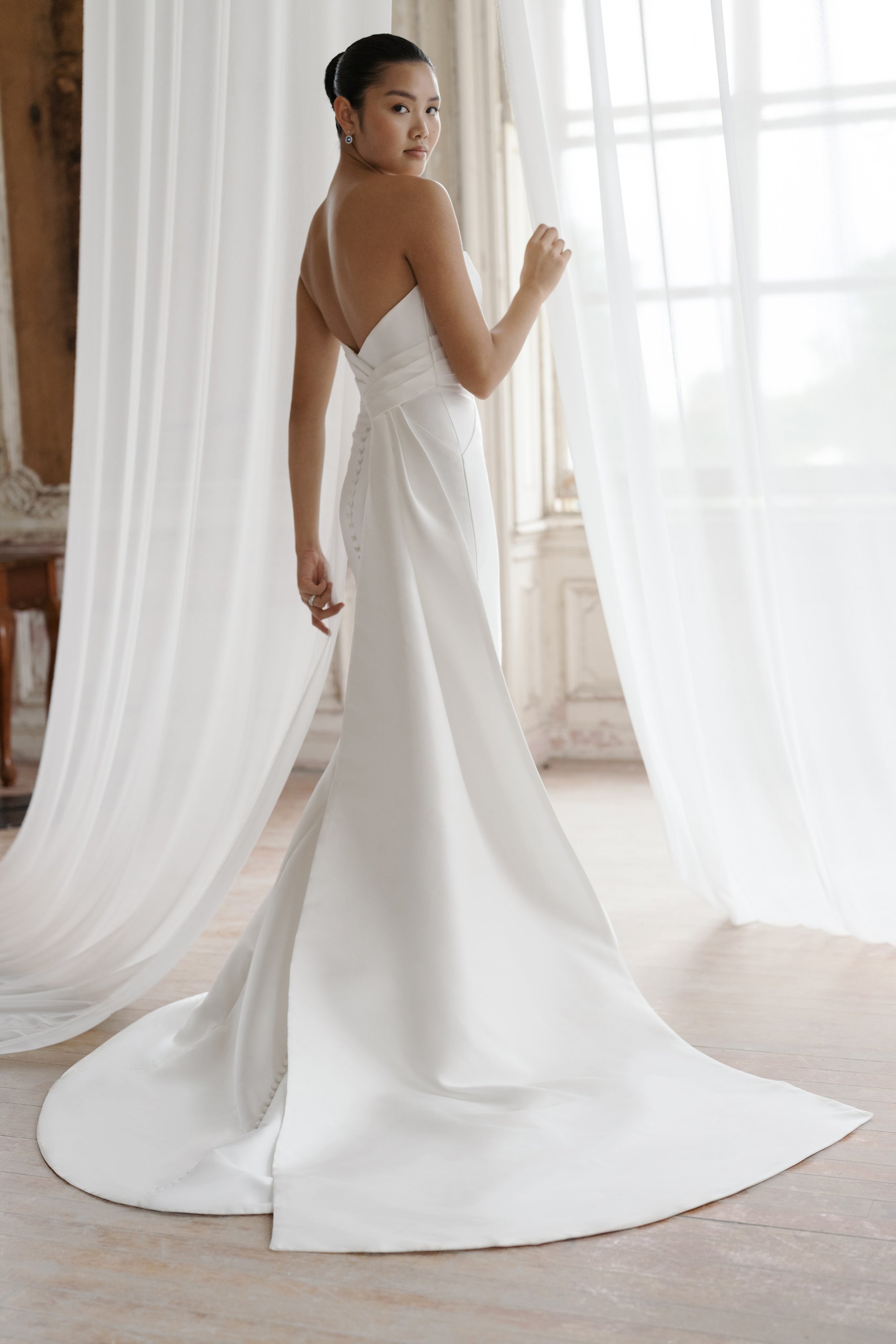Stetson Wedding Dress | Trumpet Gown of Mikado | Anne Barge