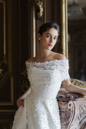The Duke | Blue Willow Peaked Strapless Bodice Gown | Anne Barge
